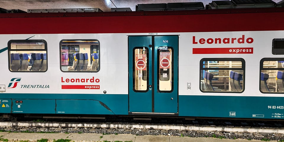 Как добраться из аэропорта Фьюмичино до центра Рима?